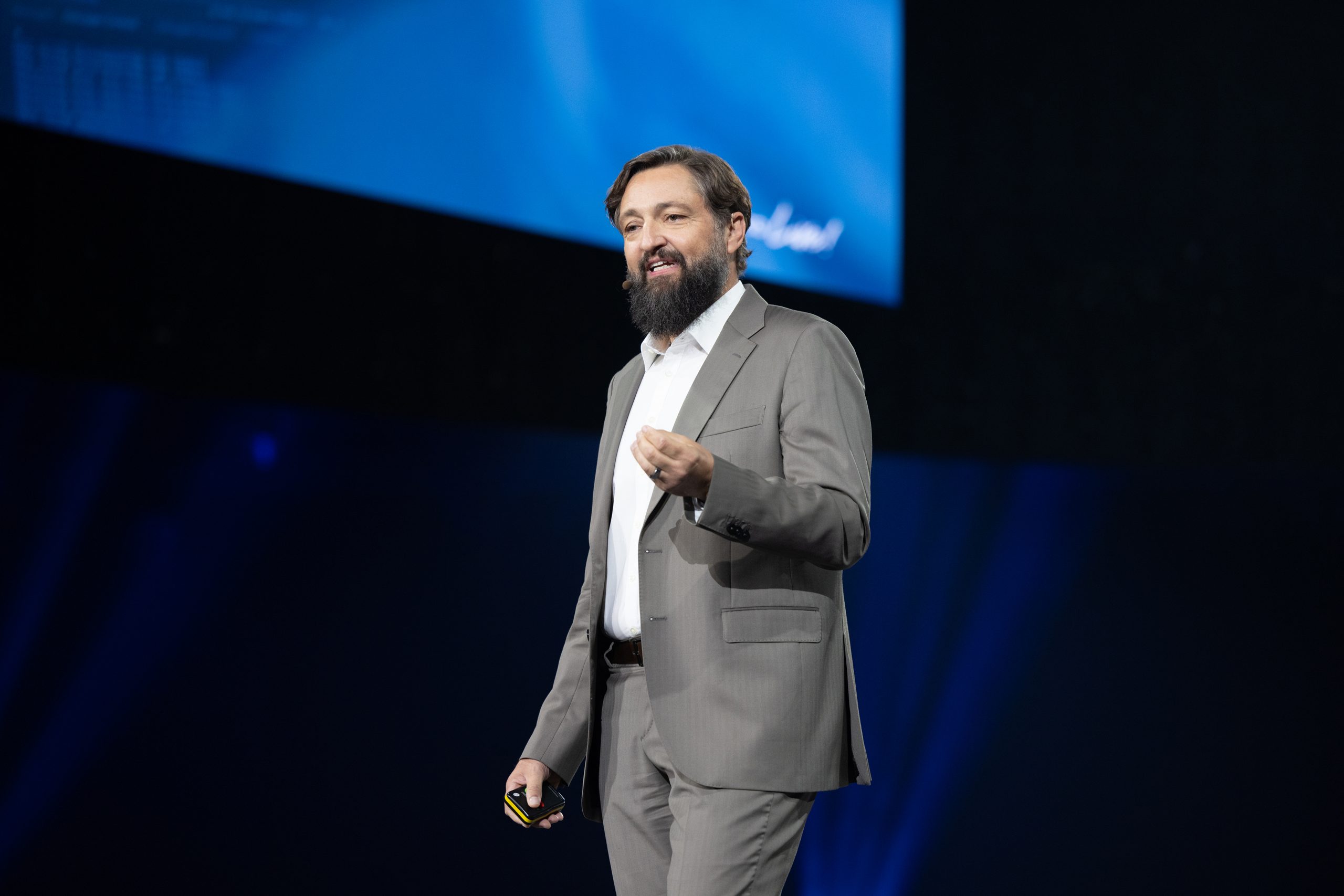 Oliver Tuszik joins Cisco’s Executive Leadership Team as EVP, Global ...